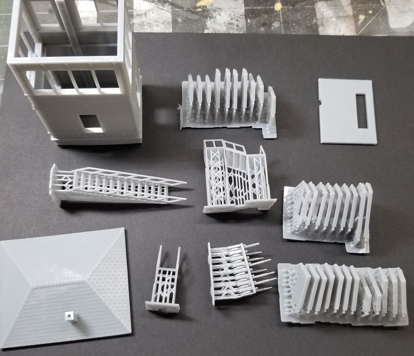 B&O 12'x15' Interlocking Tower - O Scale – Leopard Architectural Models